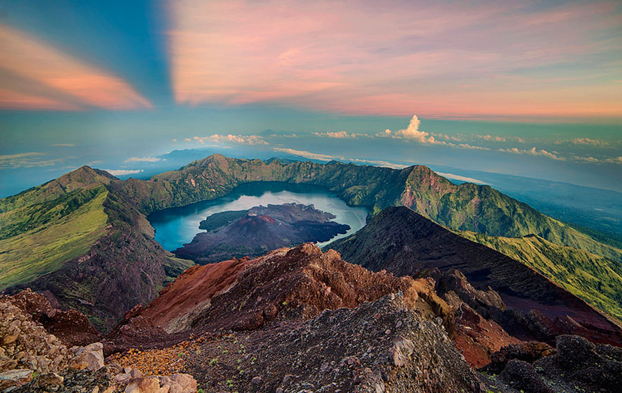 Main Highlights of Mount Rinjani - HaLoMi Trekker